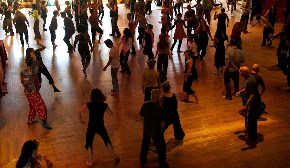Dance That Lets the Body Lead - The Corvallis Advocate