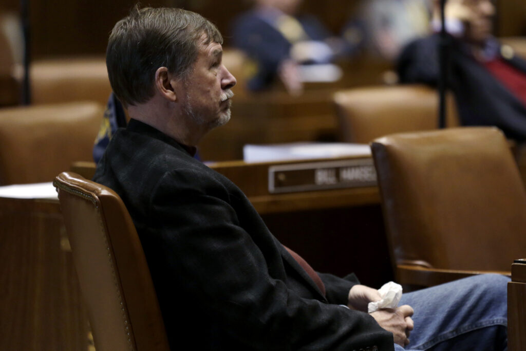 Federal Appeals Court Panel Recommends Dismissing Oregon Senator Brian ...